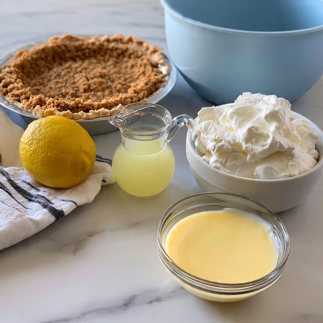 Frozen Lemonade Pie: Refreshing Summer No-Bake Dessert
